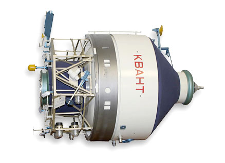 Model of Kvant module, 1:8 scale.